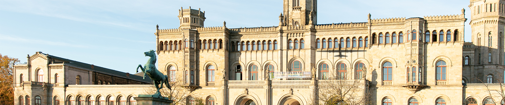 Meaningful Human Control – Autonomous weapons systems in between ...